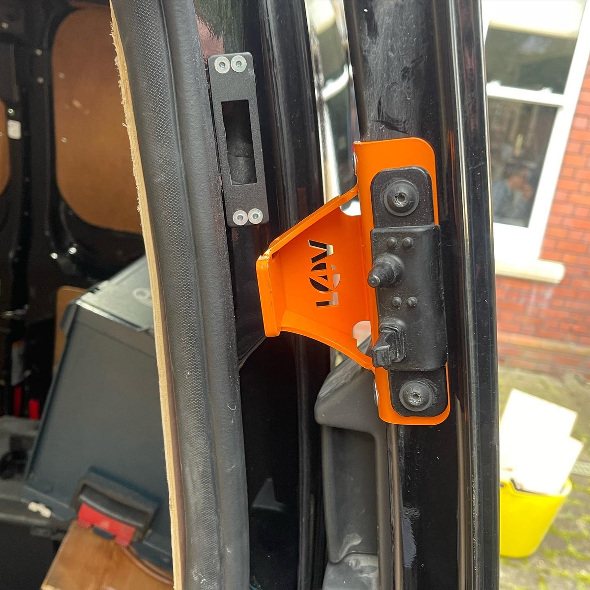 Locks4Vans (L4V) Anti Peel Bracket – Fortress Vehicle Security